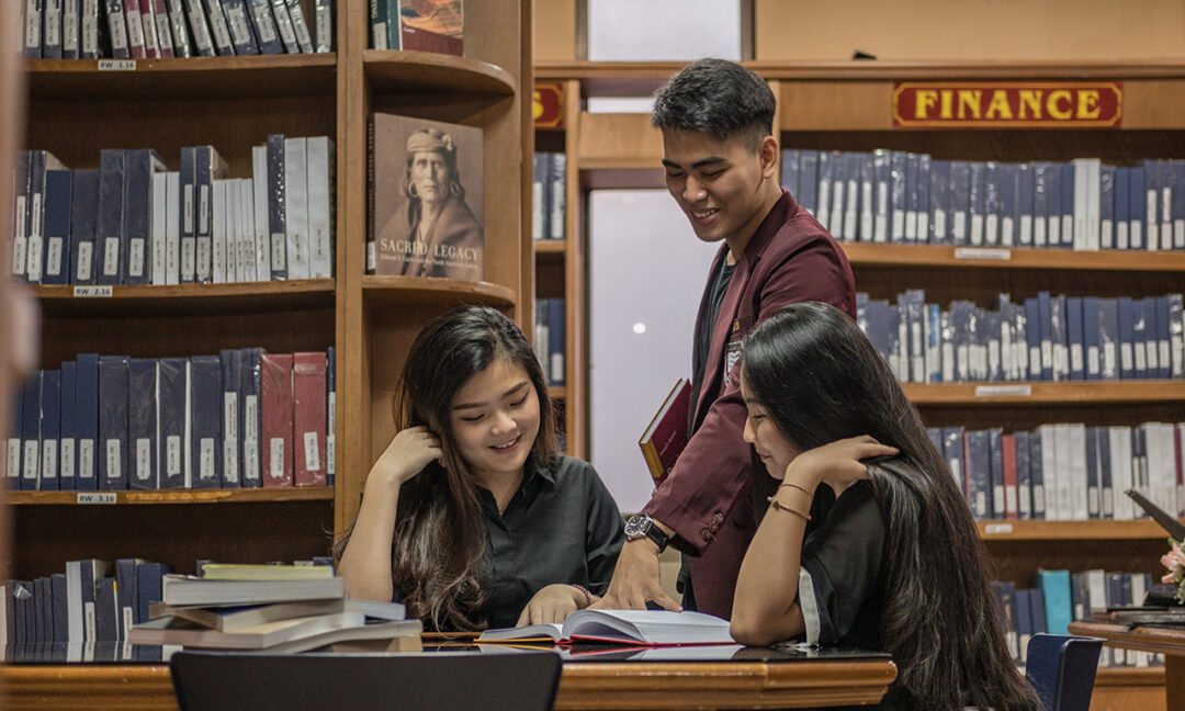 About Us - IB IT&B